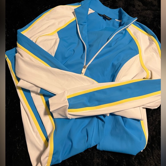 Boston Proper | Other | Boston Proper Workout Outfit | Poshmark